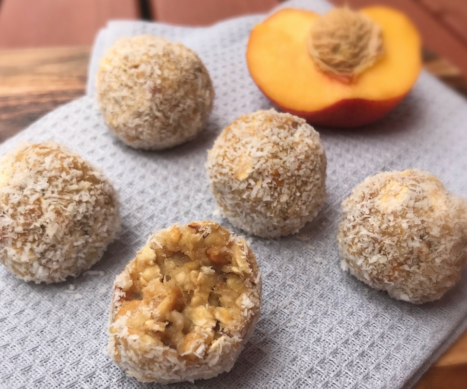 Delicious Five Ingredient Peach and Cashew Bliss Balls